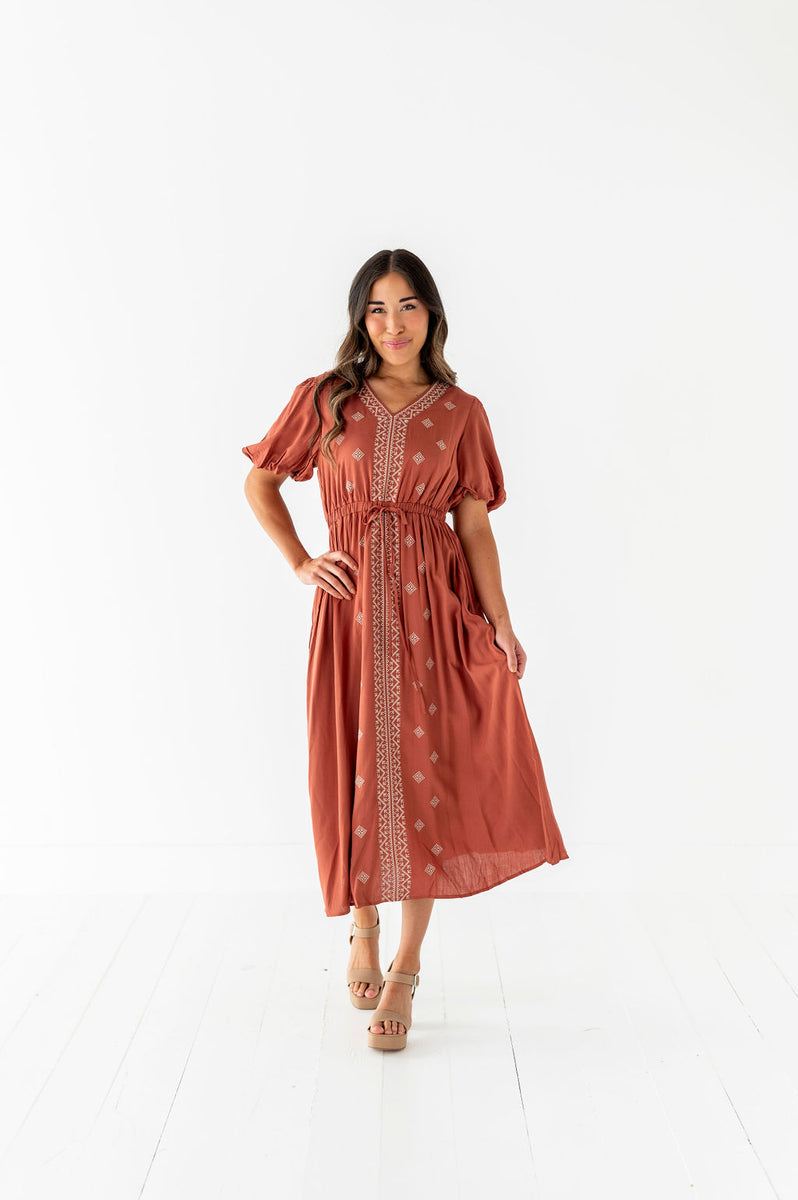Colleen Embroidered Dress – Livy&Kate Clothing